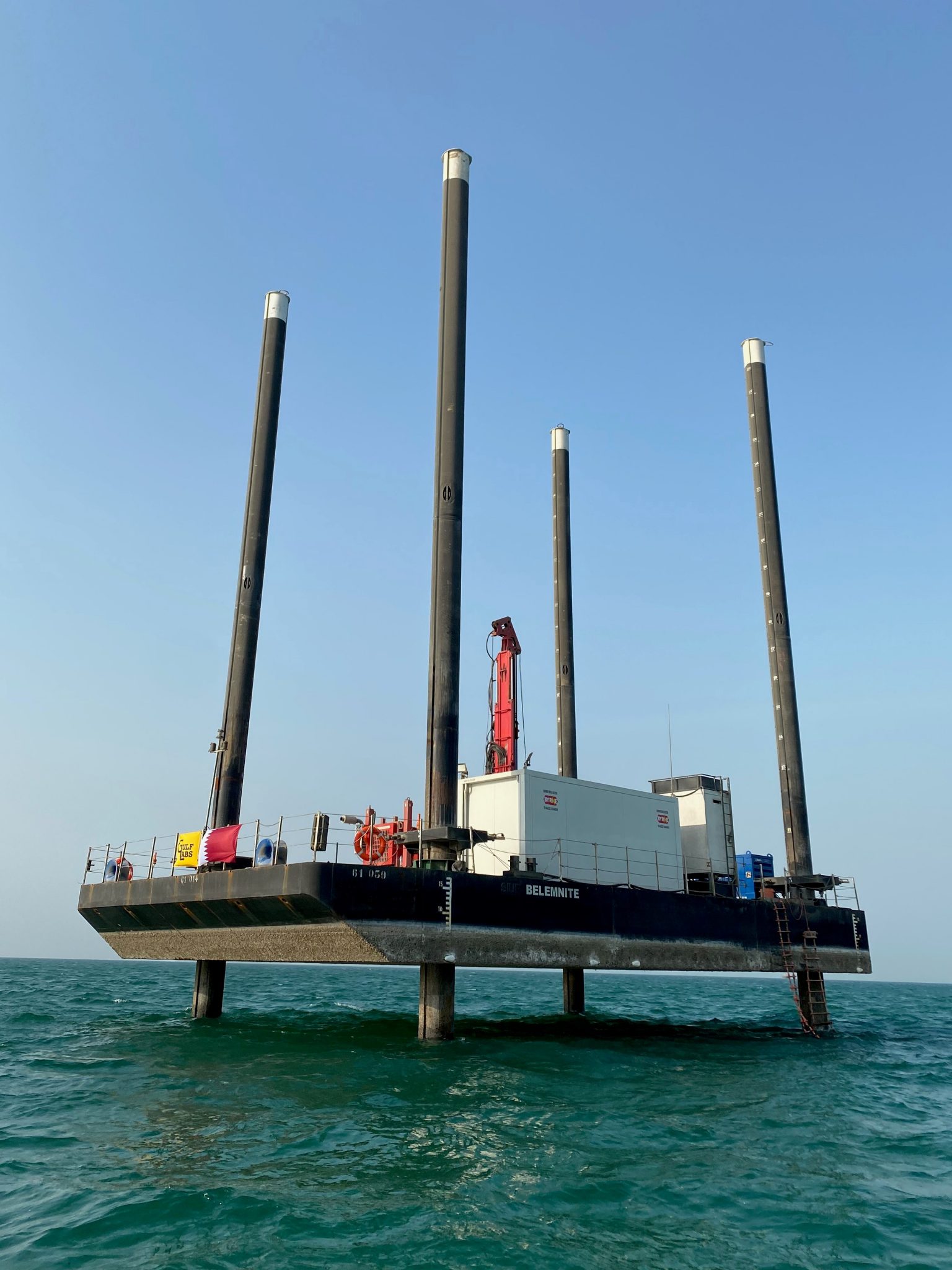 Gulf Laboratories Acquires New Jack up Rig - Mannai Corporation QPSC