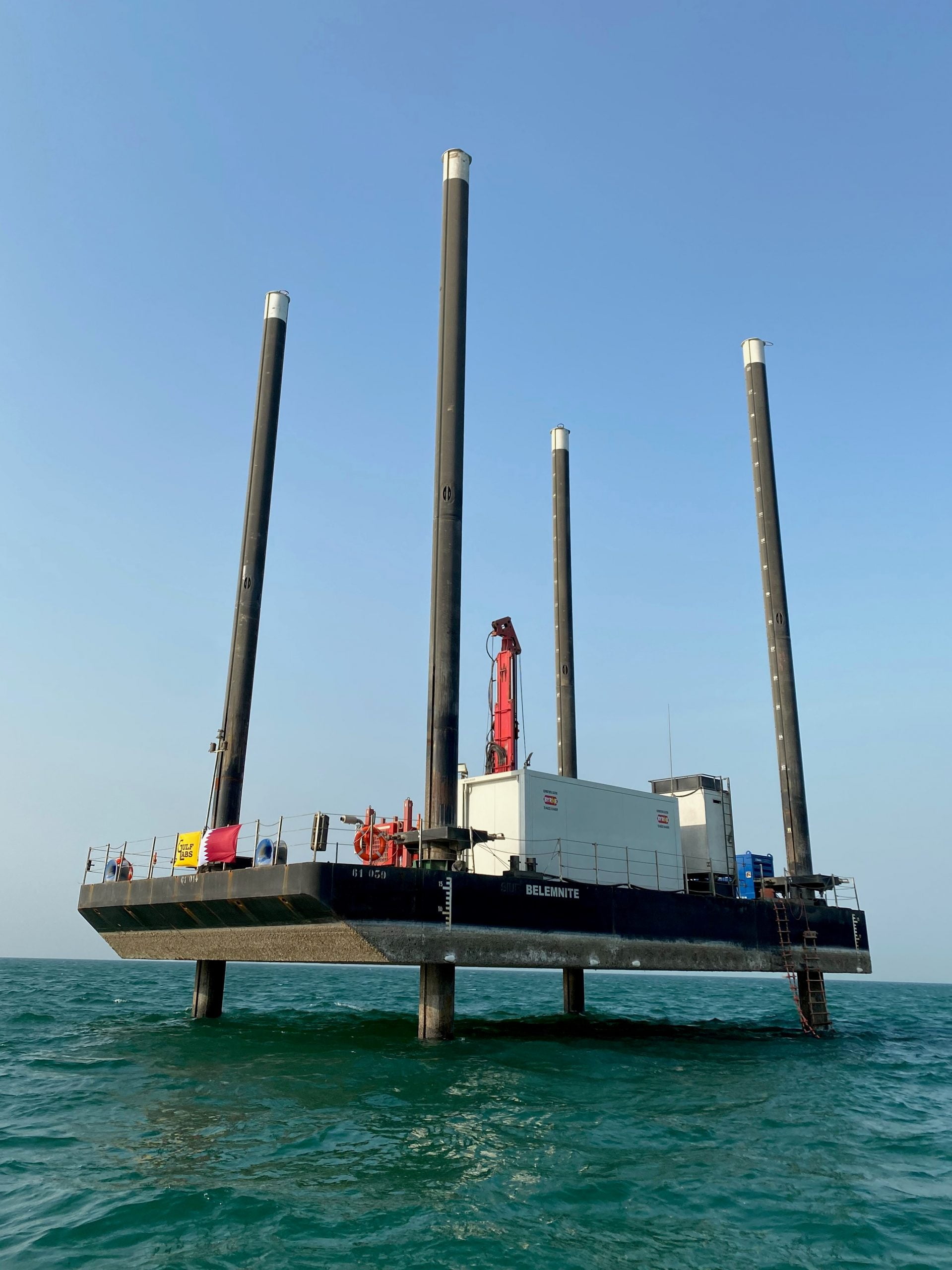 Gulf Laboratories Acquires New Jack up Rig - Mannai Corporation QPSC